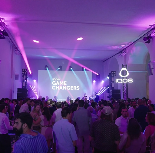 Cámbiate a IQOS y cambia tu mundo